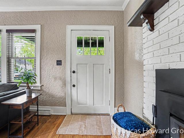 1222 Cambridge Drive