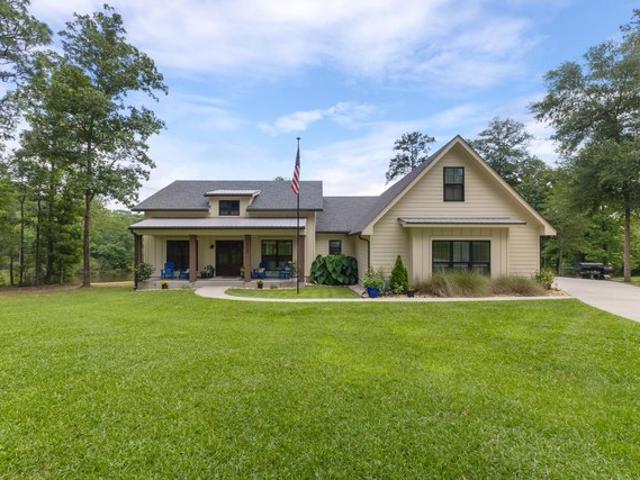1222 Crestwood Dr, Hattiesburg, MS 39402