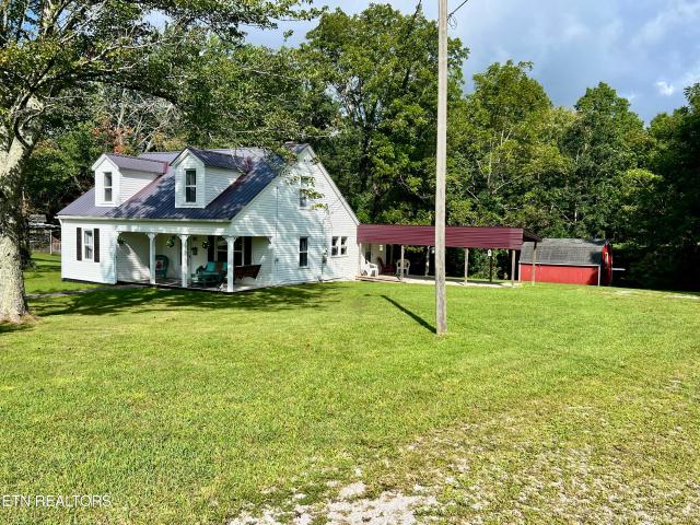 1222 Deer Lodge Hwy