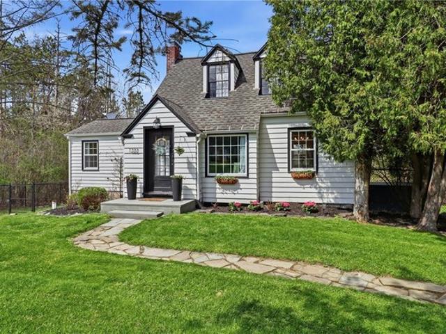 1222 Ellis Hollow Rd, Ithaca, NY 14850