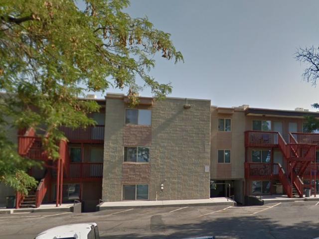 1222 Elm Ave