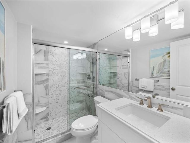 1222 Gordon Dr, Unit O15, Naples, FL 34102 | MLS #226017