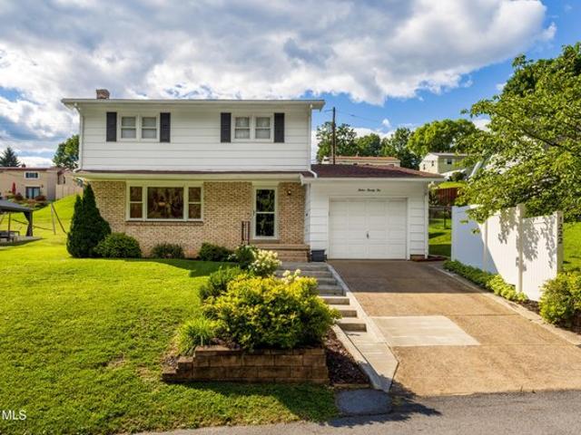 1222 Grant Ave, Altoona, PA 16602