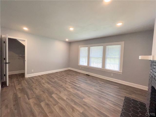 1222 Hawley Avenue # 1