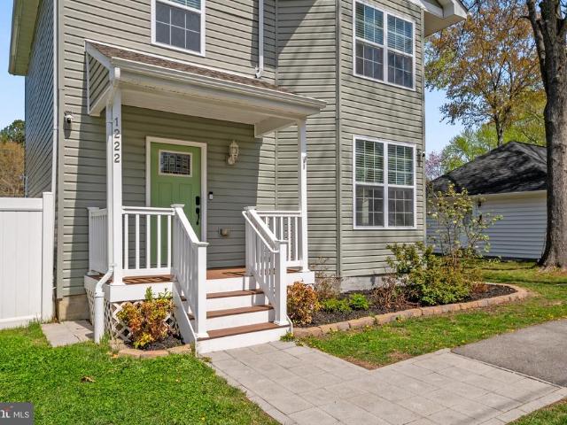 1222 Juniper Street