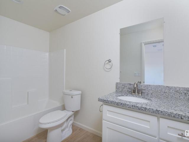1222 Jeffrey Street