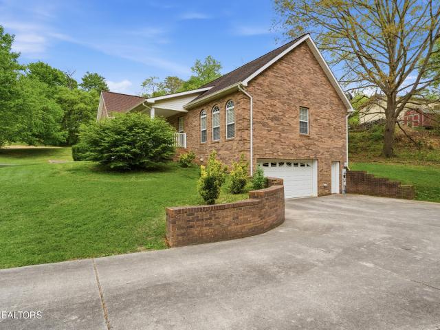 1222 Ponderosa Drive