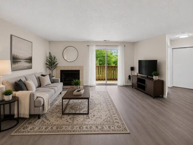 1222 Ravens Crest Dr, Plainsboro, NJ 08536