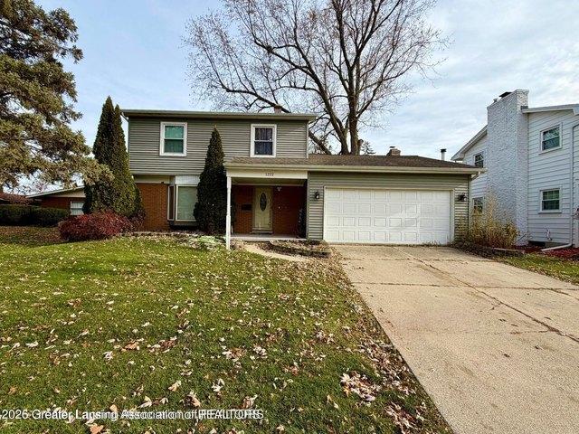1222 Ravenswood Dr, Lansing, MI 48917