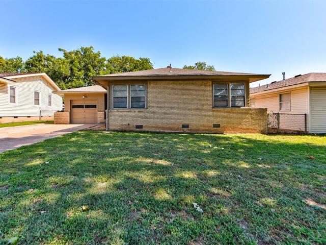 1222 Rose Drive