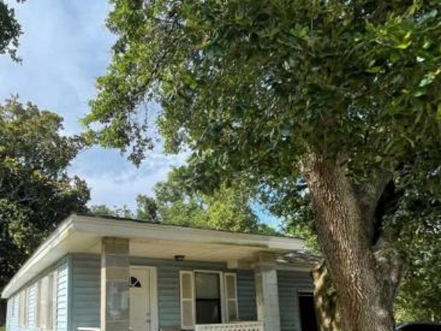 1222 W Maxwell St, Pensacola, FL 32501