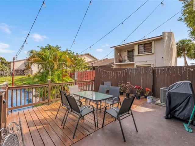 12233 SW 24th Ter Unit 35, Miami, FL 33175