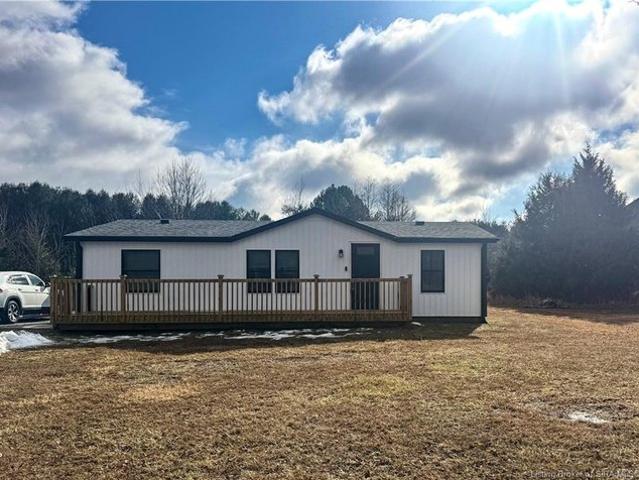 12231 Chesterville Rd, Moores Hill, IN 47032