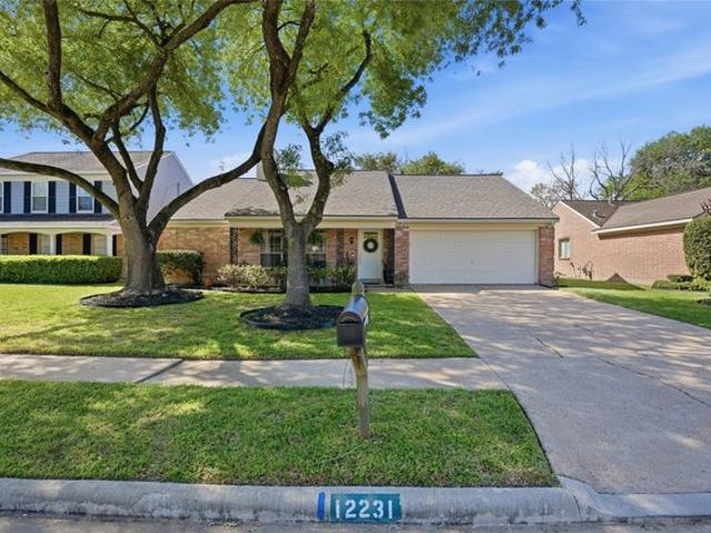 12231 Flaxen Dr, Houston, TX 77065