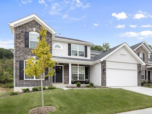 12232 Louiselle Park Dr, Maryland Heights, MO 63043