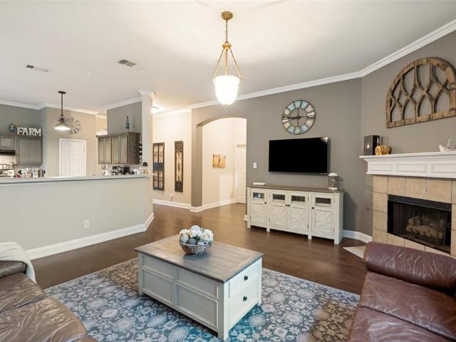 12236 Foothill Lane
