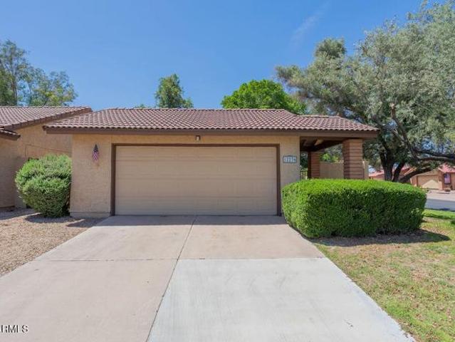 12236 S Chippewa Dr, Phoenix, AZ 85044