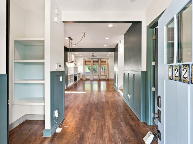 1223 McGavock Pike