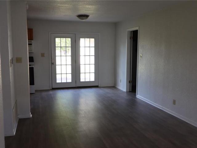 1223 Meadowbrook St, Ranger, TX 76470 | MLS #20994