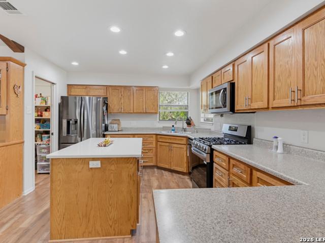 1223 Old Homestead