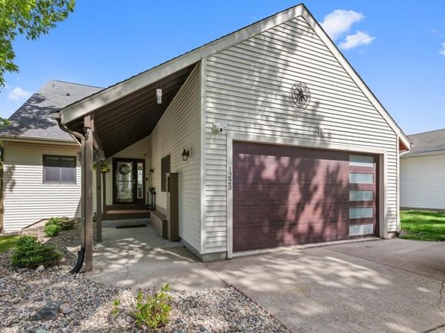 1223 Brandywine Rd, Crown Point, IN 46307