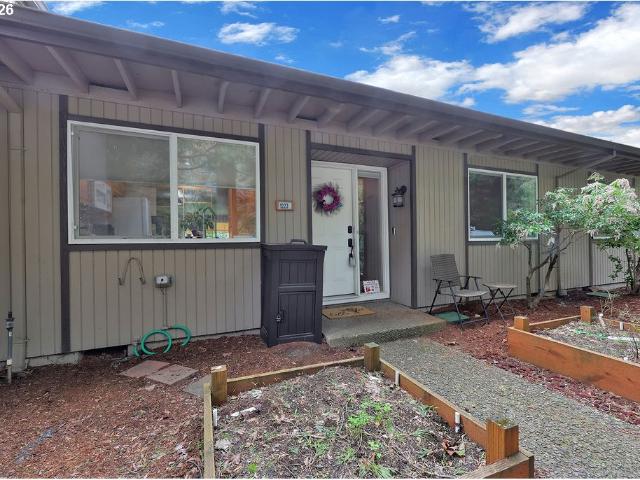 1223 karen way