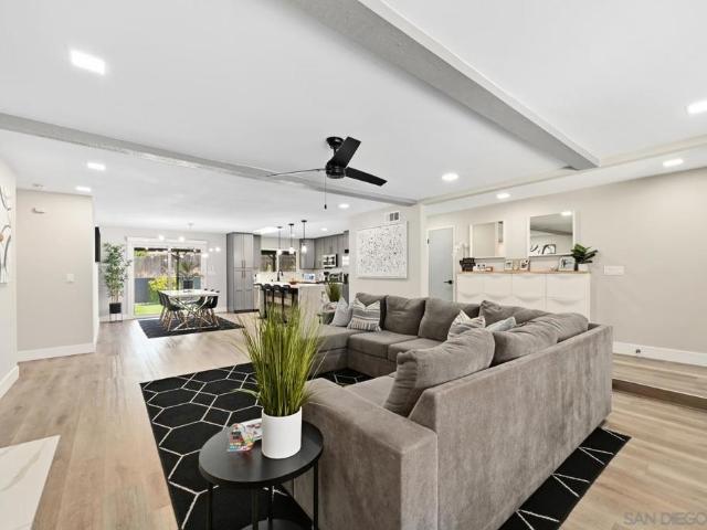 1223 Rock Springs Rd