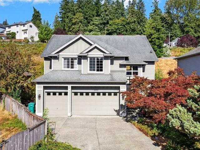 1223 th St SW, Lynnwood, WA 98036