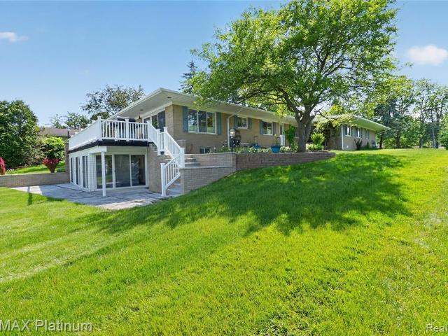 1223 Thurber Drive