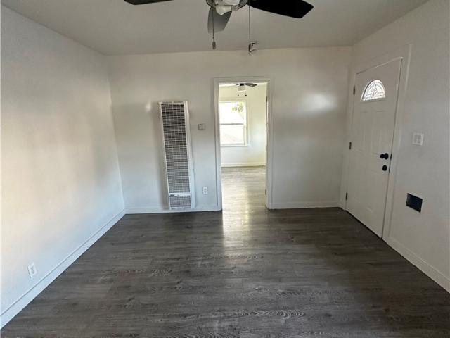 1223 W 64th