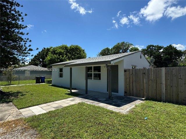 1223 1 NW 6th Ave, Fort Lauderdale, FL 33311