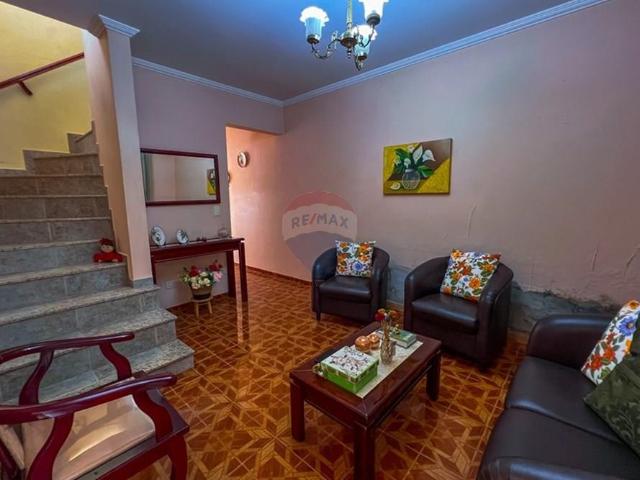 122.00 M² Casa Alugar, 3 Dormitórios localizado em Rua Hélio Jorge Vicino, 54 Escola Municipal Antonia Jesuina Camillo Pipa Santa Rosa, Piracicaba, São Paulo, 13414218 | Brasil