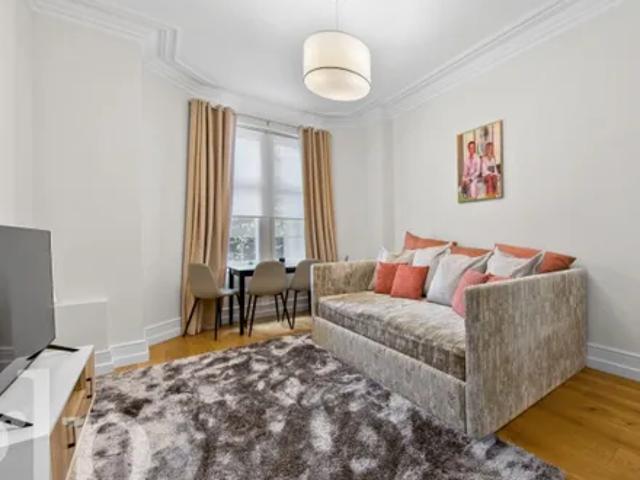 122 142 Bedford Court Mansions, Adeline Place, London, WC1B 3HX, United Kingdom | 1 bed apartment for rent #165516889 | Rentberry