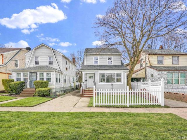 122 14 st Street | Compass
