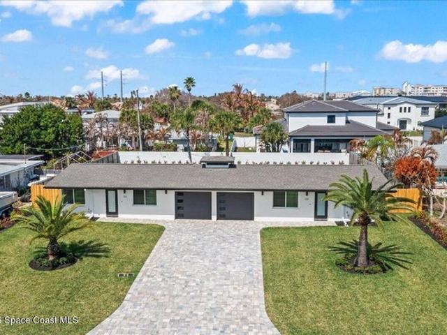 122 1st Ave, Indialantic, FL 32903