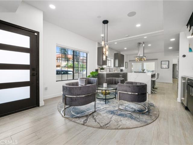 122 21st St, Huntington Beach, CA 92648 | MLS #NP26024 | Compass