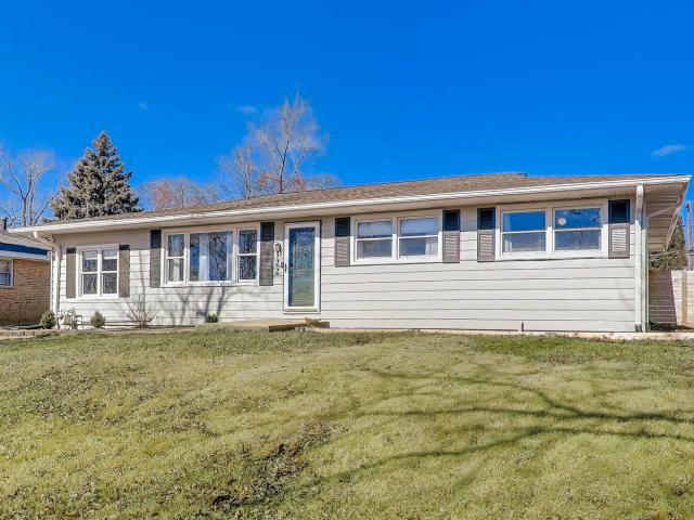 122 59th St, Clarendon Hills, IL 60514 | Compass