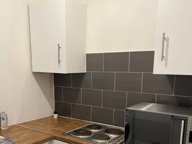 122 Cowesby Street, Manchester, M14 4UW, United Kingdom | Room for rent #167691187 | Rentberry