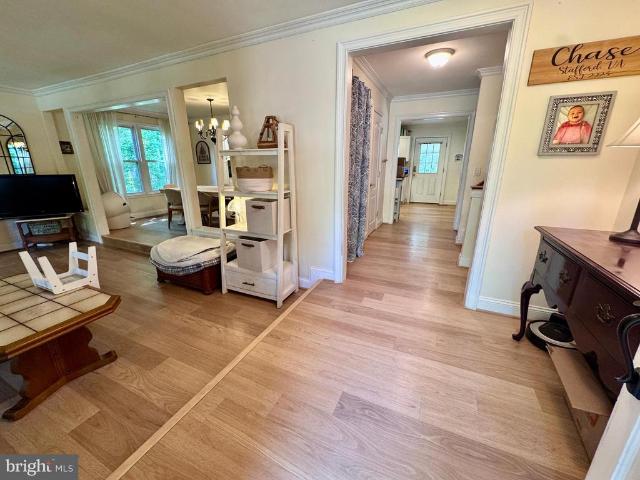 122 Columbus Cove