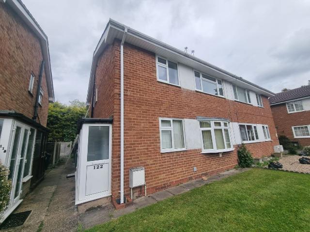 122 Campbells Green, Sheldon B26, 2 bed maisonette to rent, £1,000 pcm | PrimeLocation