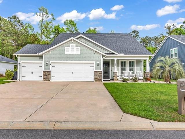 122 Caroline Ct, Murrells Inlet, SC 29576