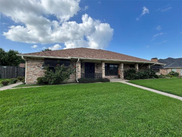 122 Cedar Springs Boulevard