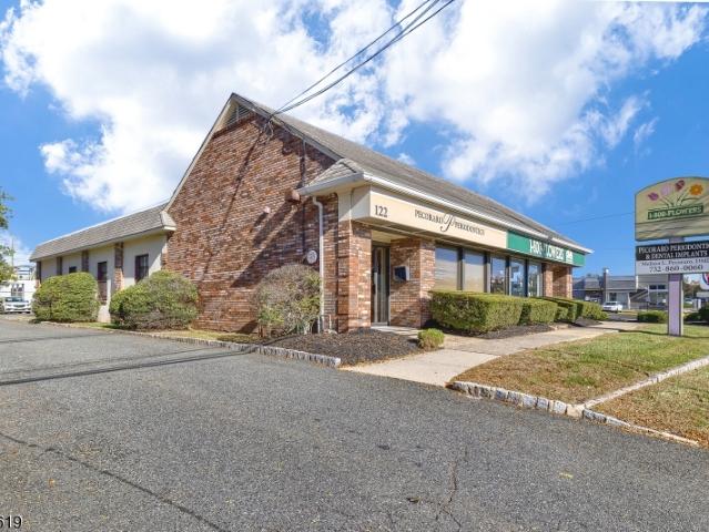 122 Central Ave