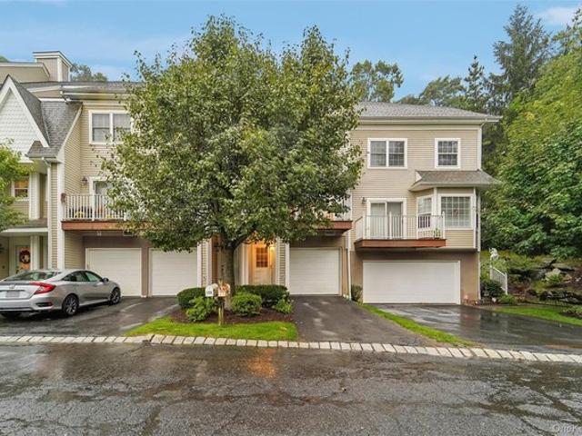 122 Crystal Hill Dr, Pomona, NY 10970