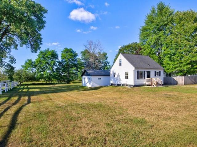 122 Cranmoor Rd, Nekoosa, WI 54457