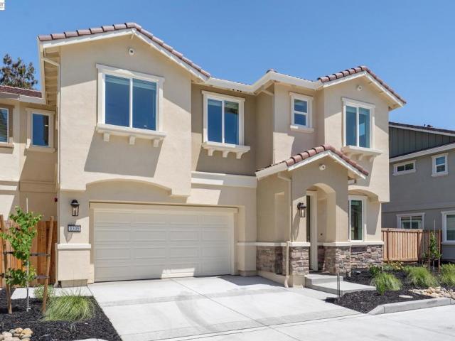 122 Creek View Cir