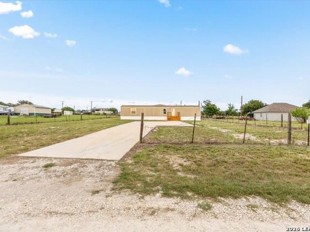 122 Amber Ln