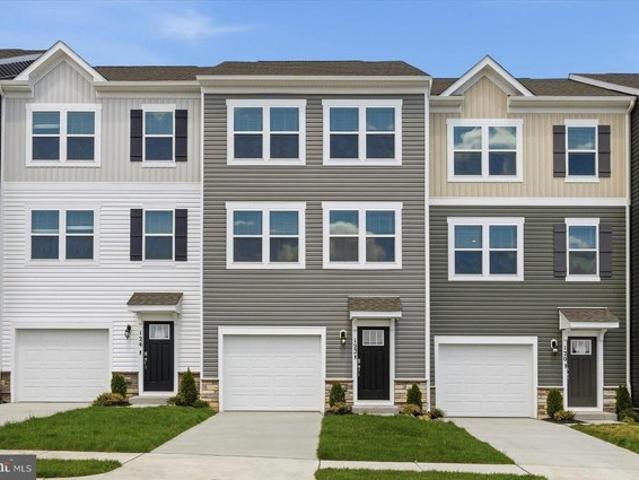 122 Bowers St, Stephens City, VA 22655