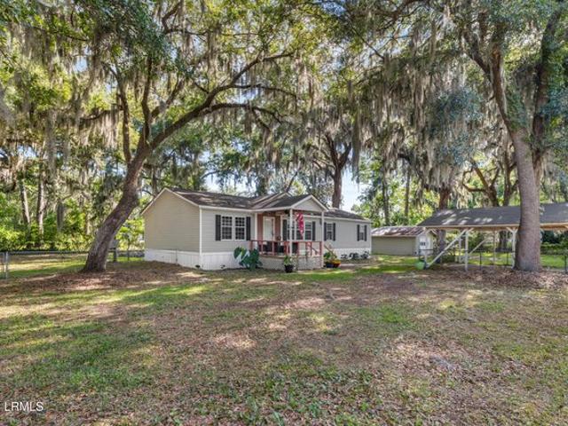 122 Bonaire Cir S, Beaufort, SC 29906