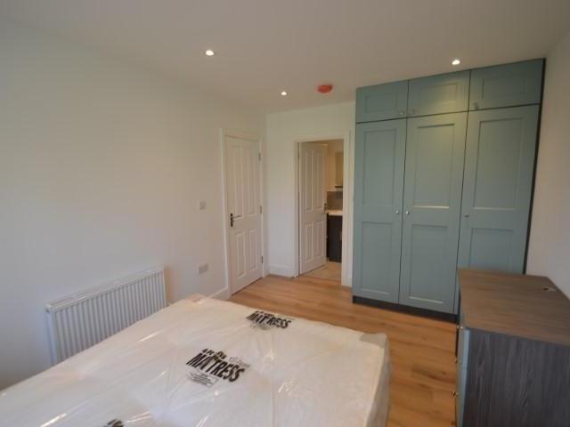 122 Balaam Street, London, E13 8RE 1 bed flat to rent £10,000 pcm £2,308 pw